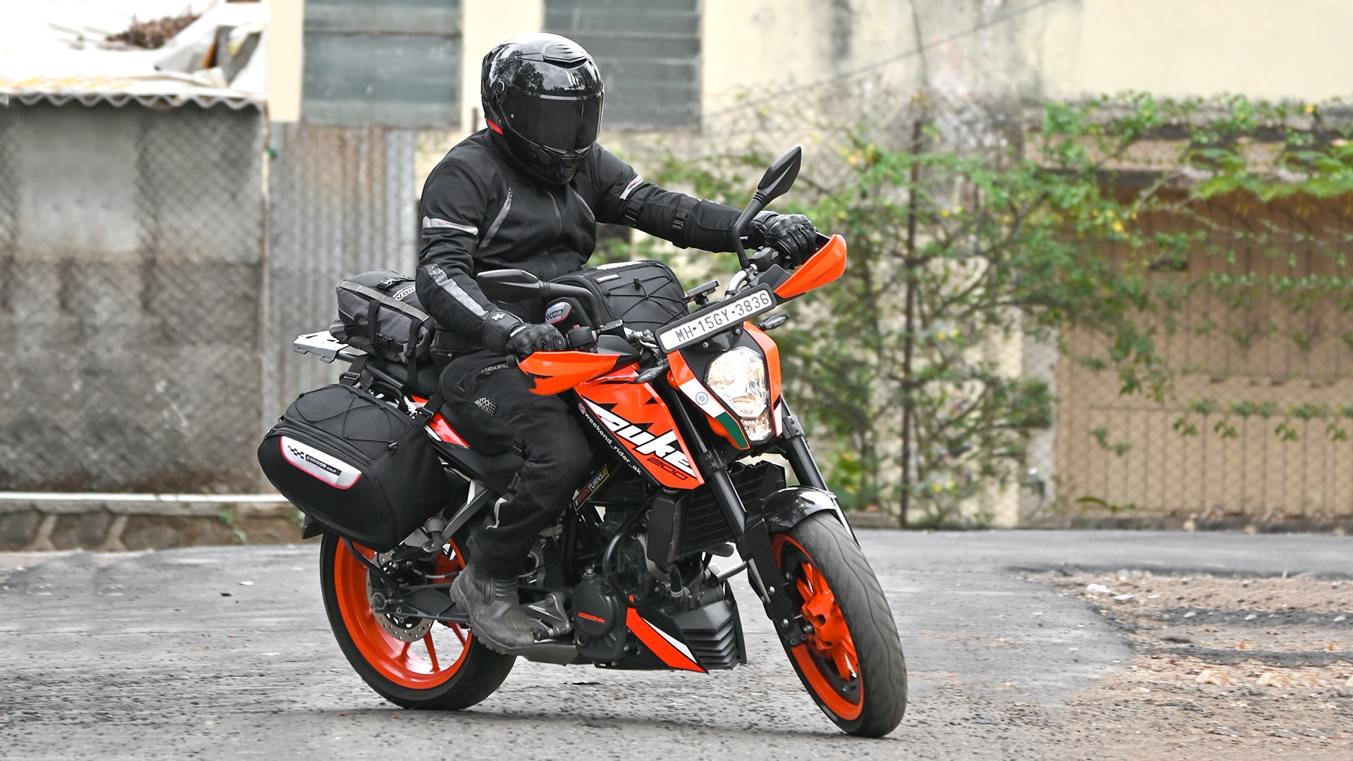 KTM DUKE – ViaTerra Gear